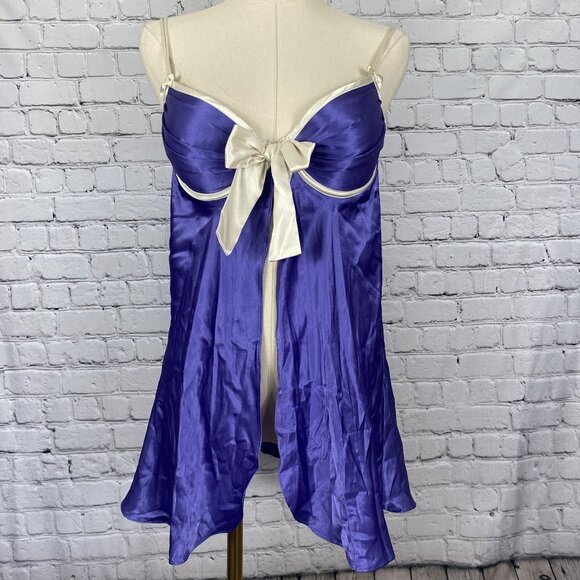 Cabernet | Intimates & Sleepwear | Vintage Cabernet Medium Purple White ...